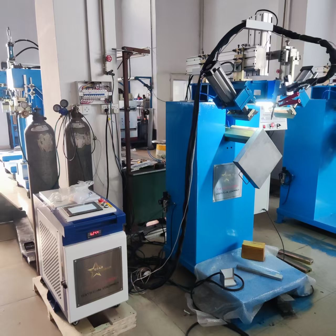Precision Efficiency Combined With Round Corner CNC Welding Machine For ...